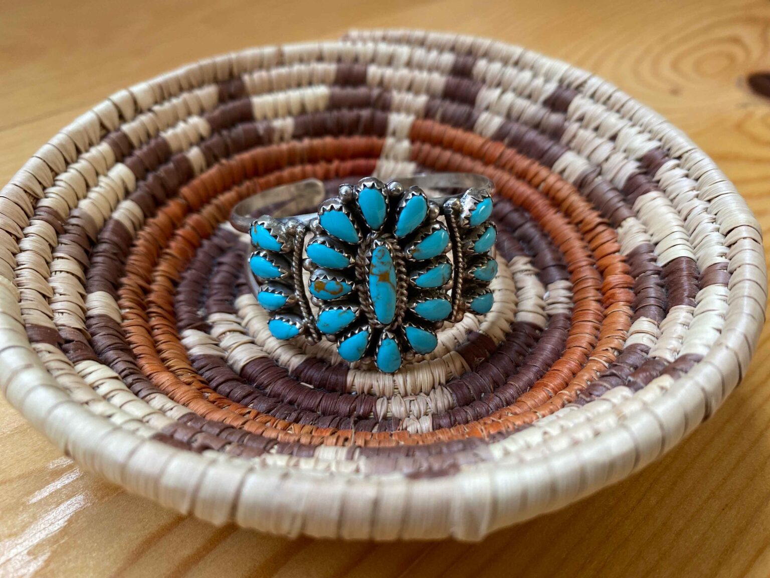 Grandmothers, Mothers, Daughters | Native STEM Portraits